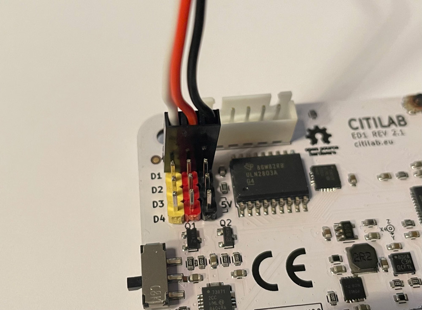 Laboratorio de interactividad | Conexión de sensores y actuadores